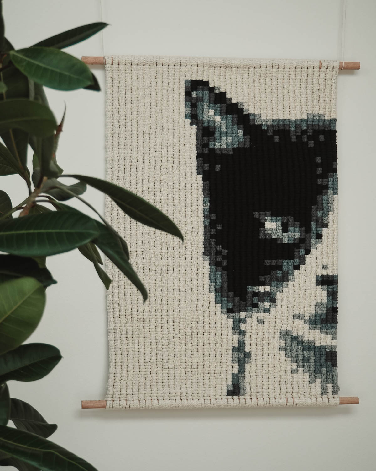 Pixel macrame animals - Macrame Makers Club